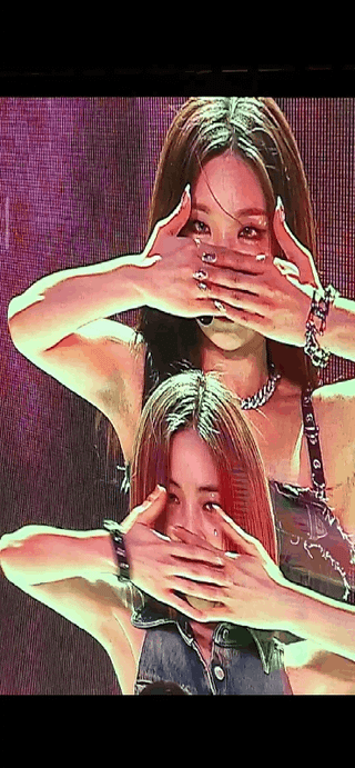 ITZY - Yeji (ft. Ryujin) - KPOP NSFW