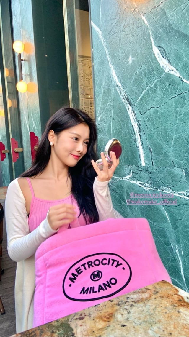 Ex-Momoland - Ahin - KPOP NSFW