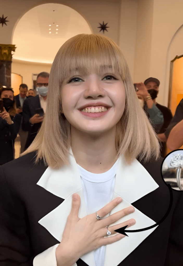 Happy Lisa - KPOP NSFW