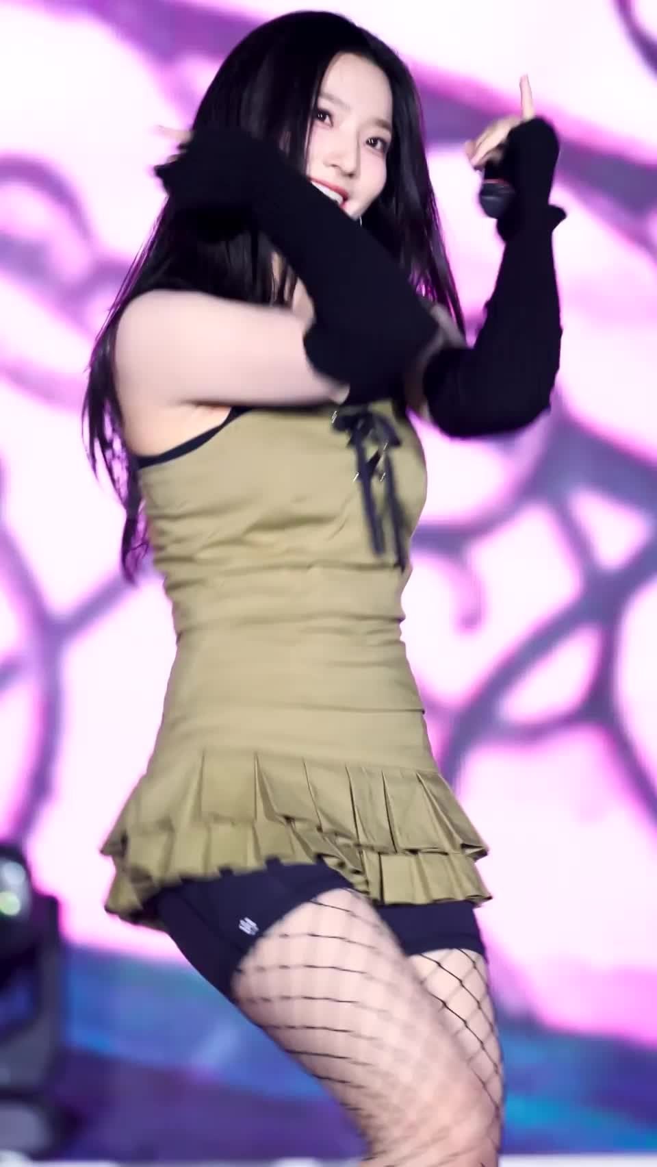 Fromis 9 Saerom Kpop Nsfw