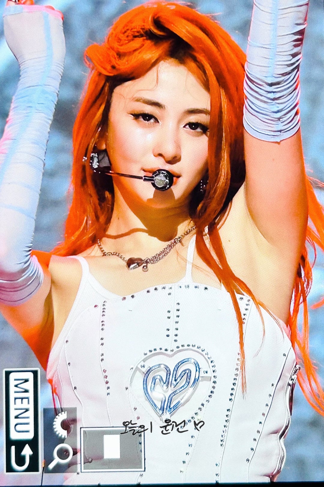 Yunjin 🤤 Lesserafim Kpop Nsfw