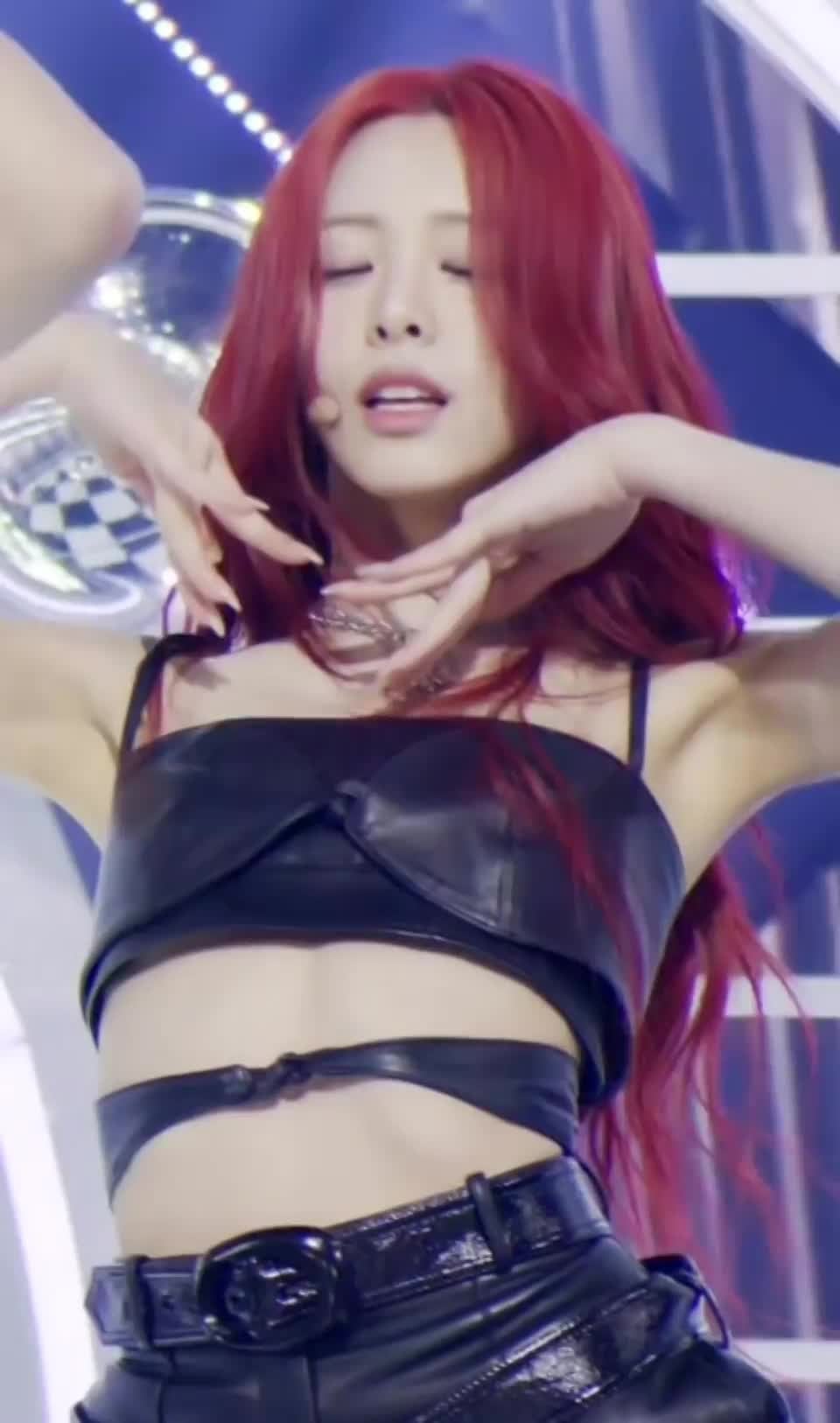 ITZY – Yuna – KPOP NSFW