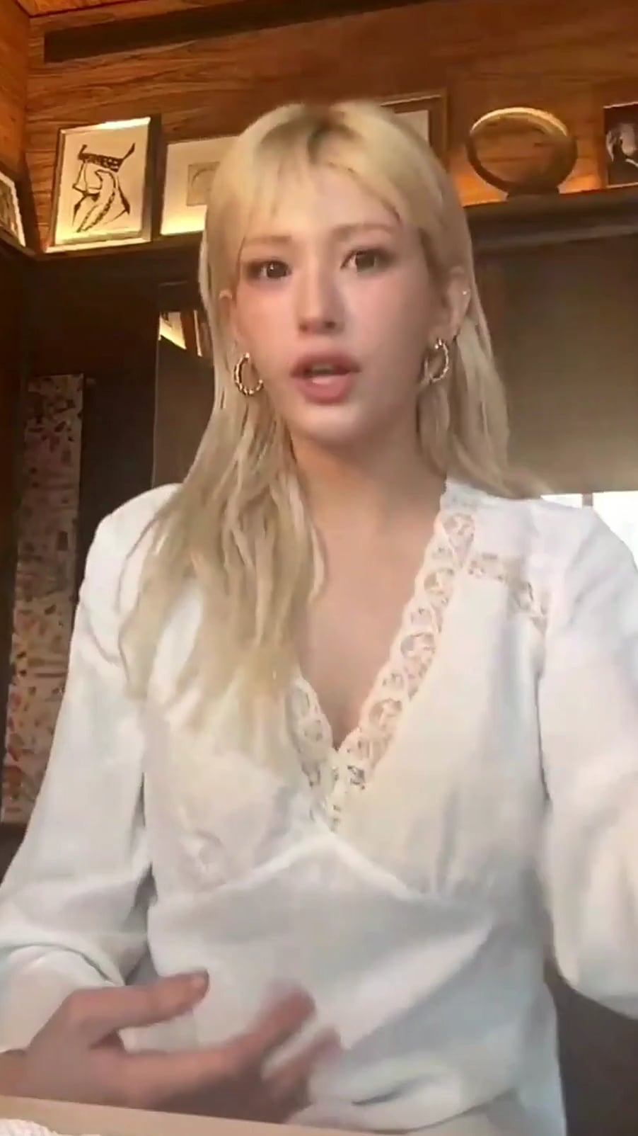 Jeon Somi (Cleavage & Braless) - KPOP NSFW