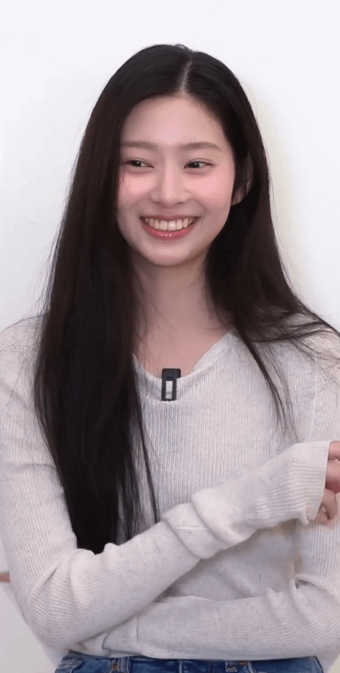 Kim Minjoo Smile – KPOP NSFW