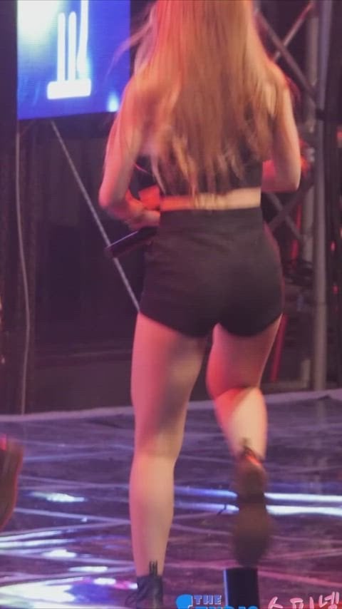 Hani Exid - 146 IQ Twerk - this Gif had a million views on Gyfcat - KPOP NSFW