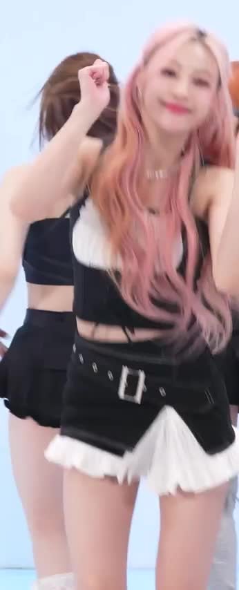 (ICHILLIN’) YEJU – Cheeky – KPOP NSFW