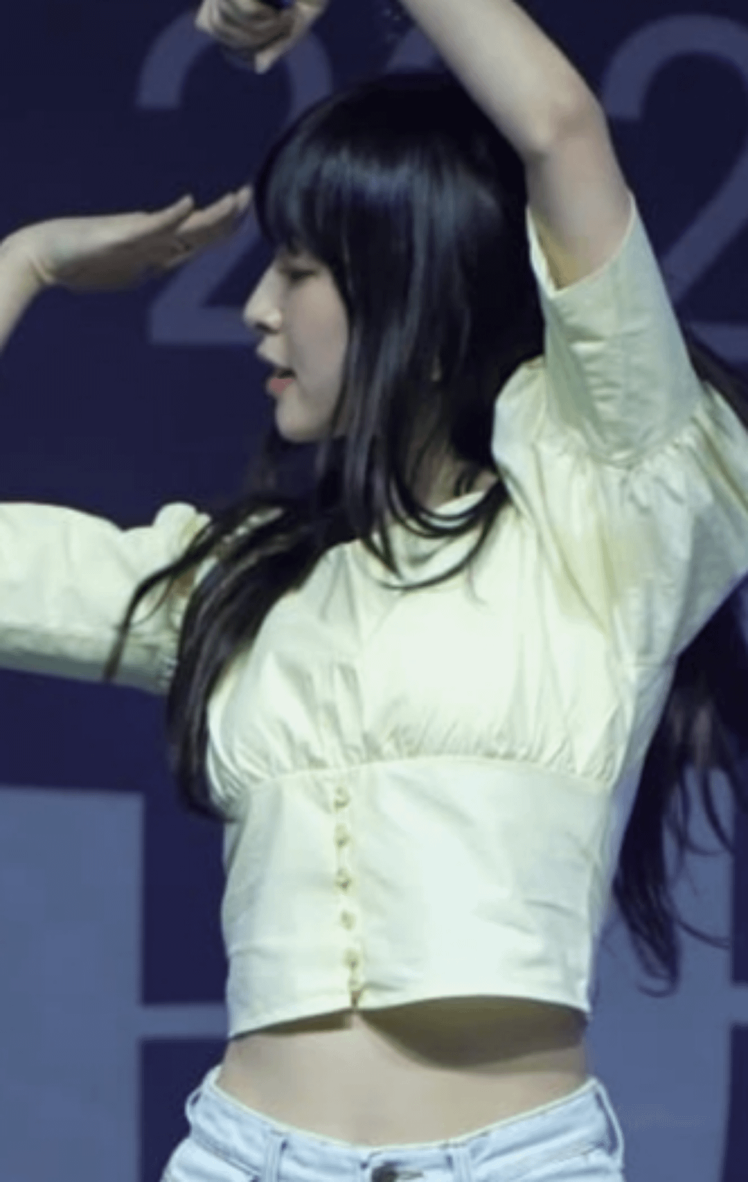 Arin Sweaty armpit (OH MY GIRL) - KPOP NSFW