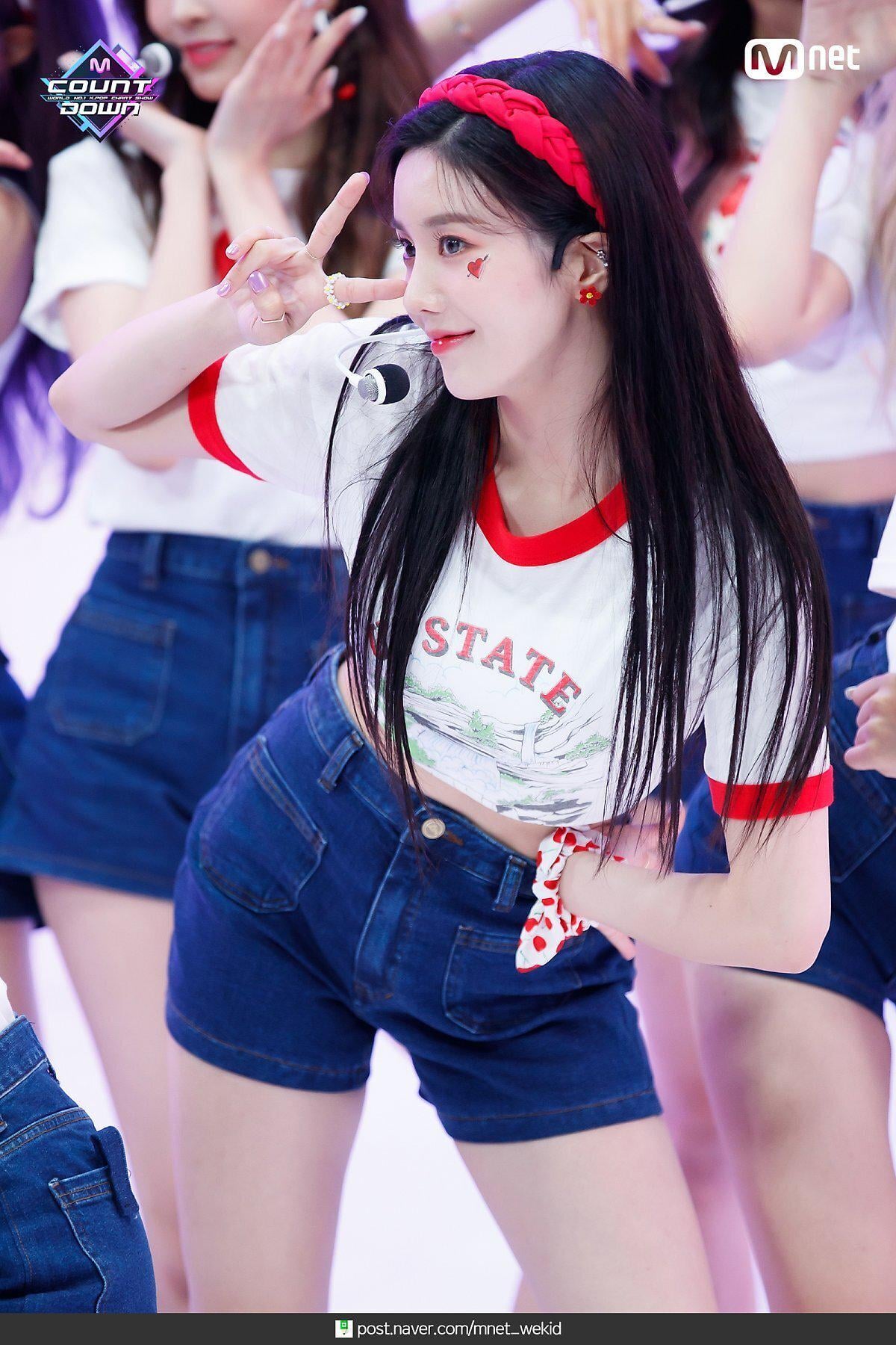 200618 IZ*ONE - Kwon Eunbi - KPOP NSFW