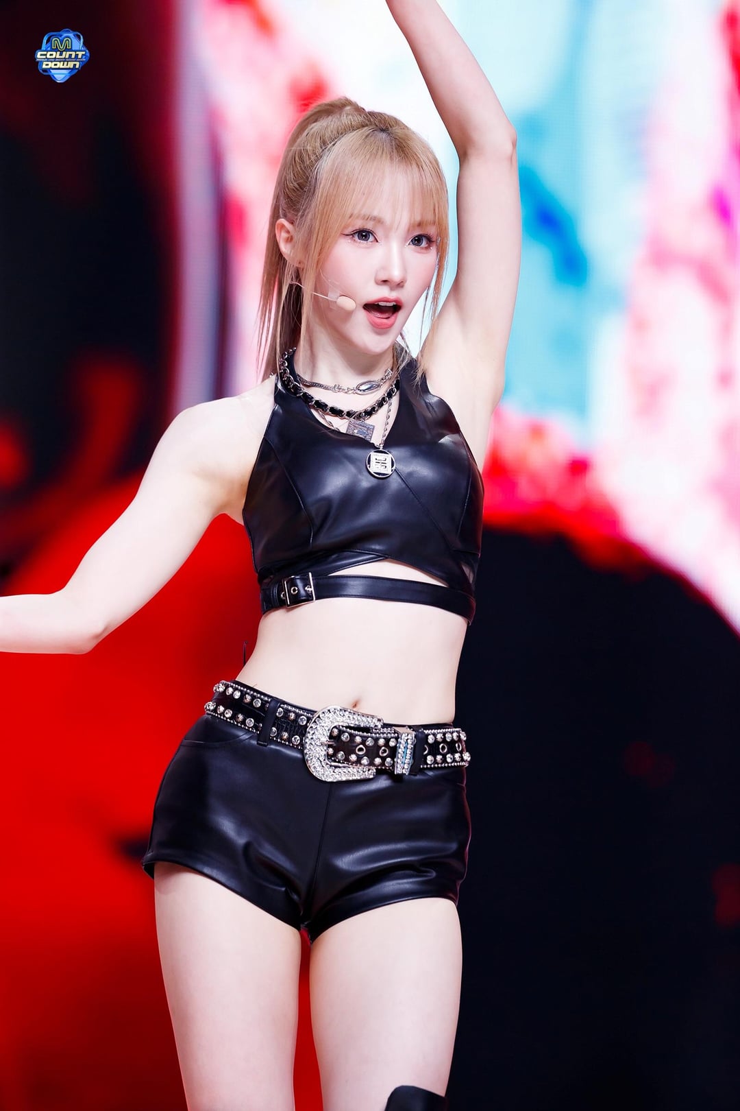 Wooah – Nana – KPOP NSFW