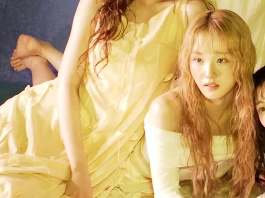 WOOAH - Nana - KPOP NSFW