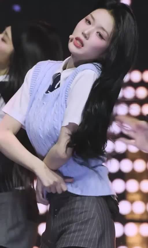 tripleS – Yubin – KPOP NSFW