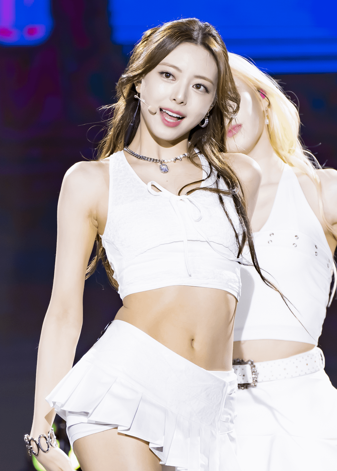 Yuna, Chaeryeong (Itzy) - KPOP NSFW