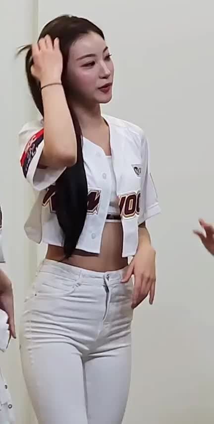 (ICHILLIN') YEJU - KPOP NSFW