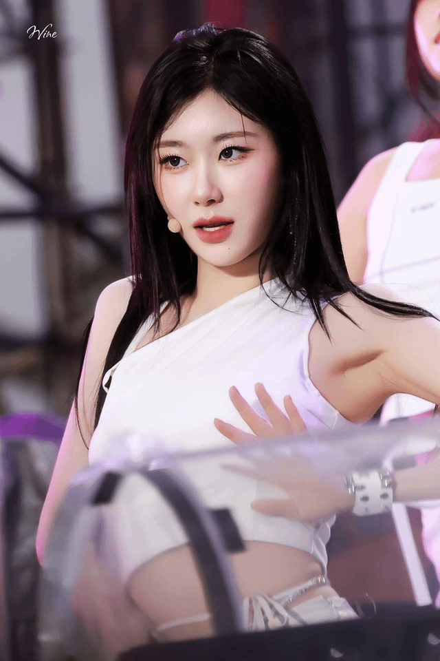 Chaeryeong (ITZY) - KPOP NSFW