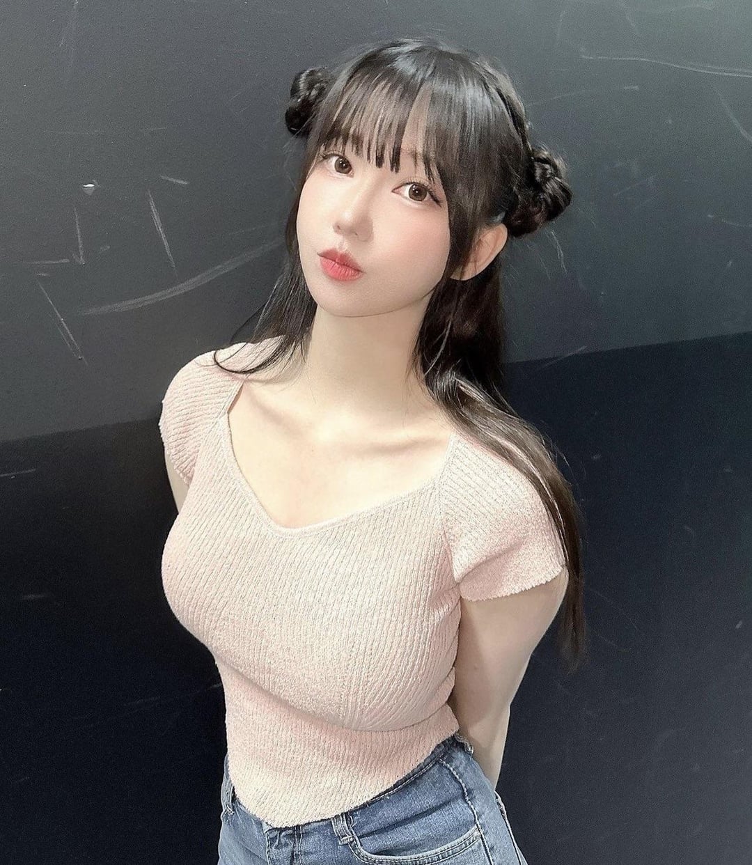 Magenta - QWER - KPOP NSFW