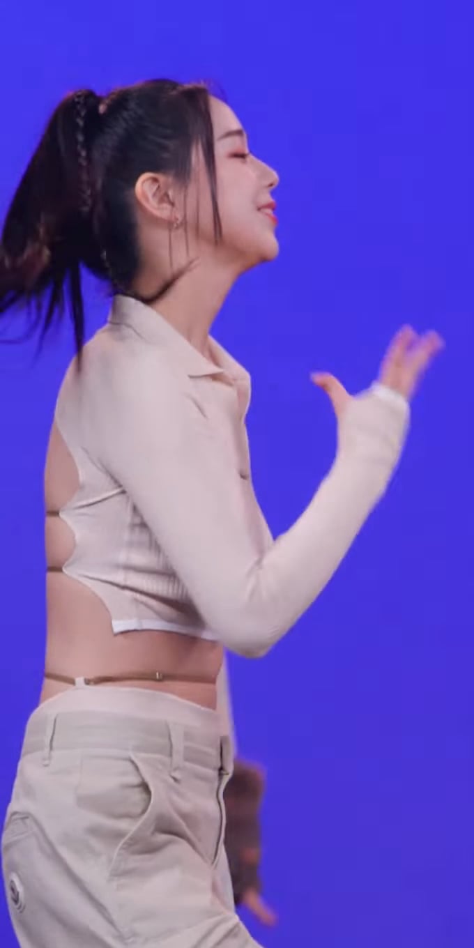 tripleS - Chaeyeon - KPOP NSFW