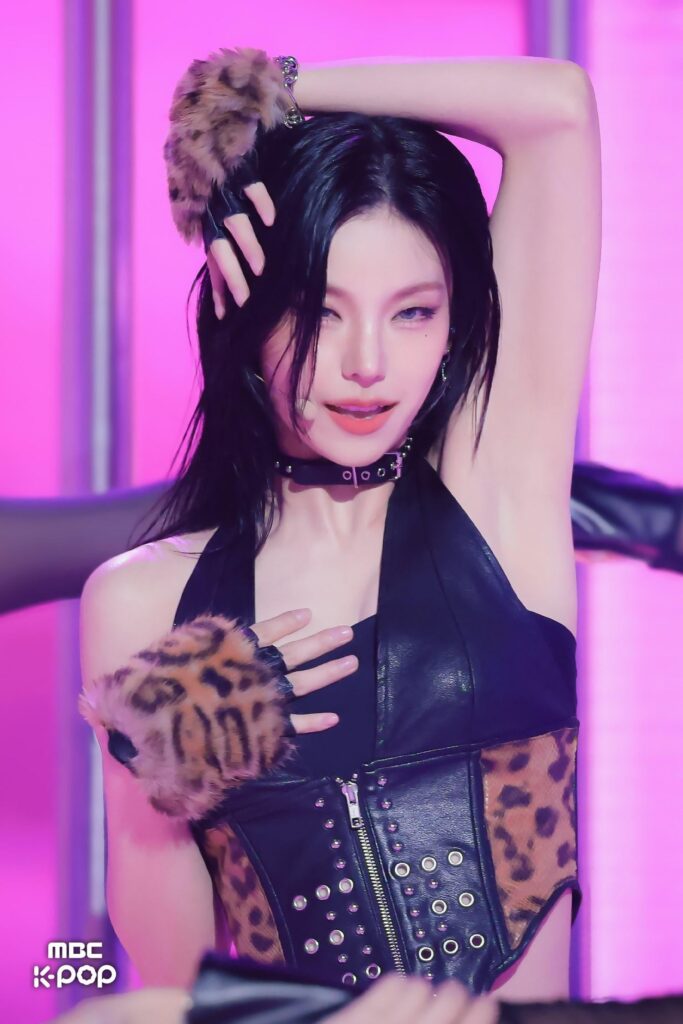 ITZY - Yeji - KPOP NSFW