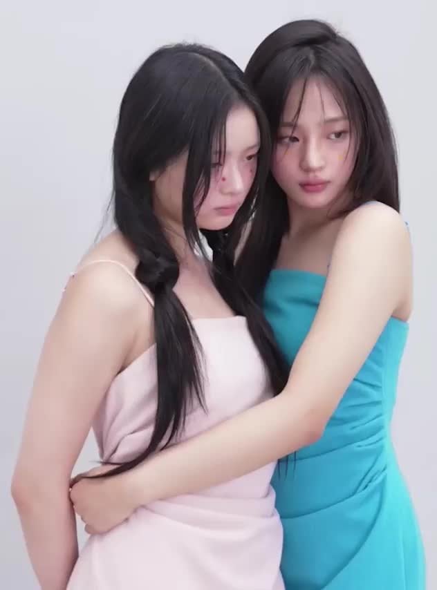 Minji and Hanni - NJZ - KPOP NSFW