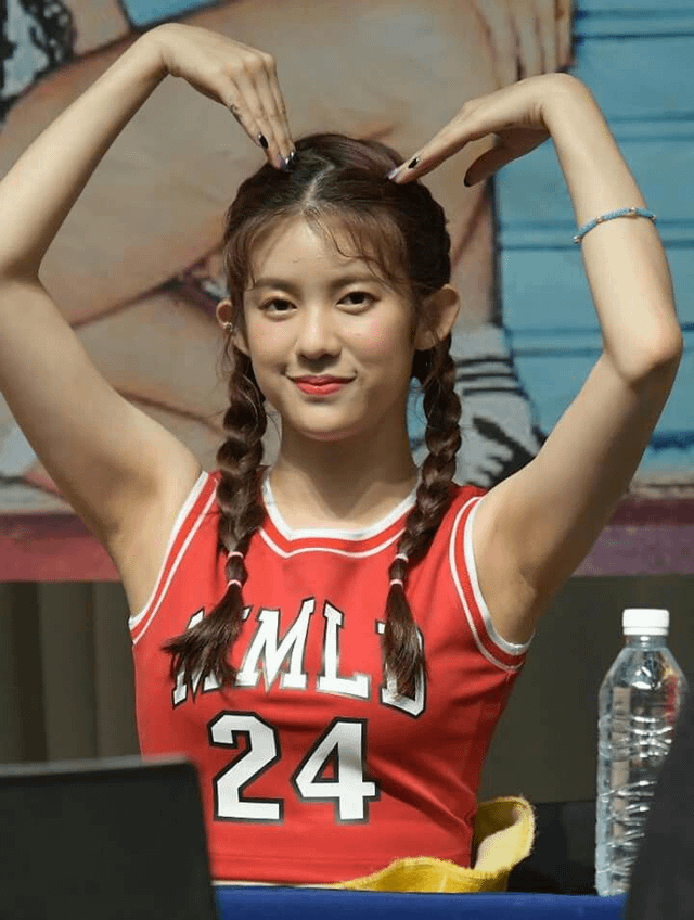 Daisy Yoo (Ex-MOMOLAND) - KPOP NSFW