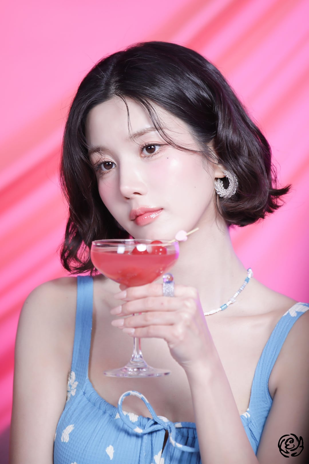 250429 Eunbi - CORALIQUE (25 Summer Collection 'Glow & Flow' Catalogue Photoshoot Behind - Part ...