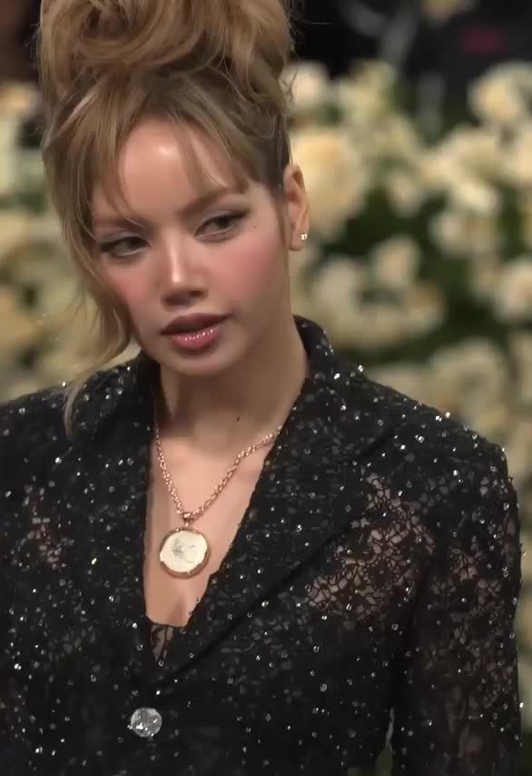 BLACKPINK - LISA - KPOP NSFW