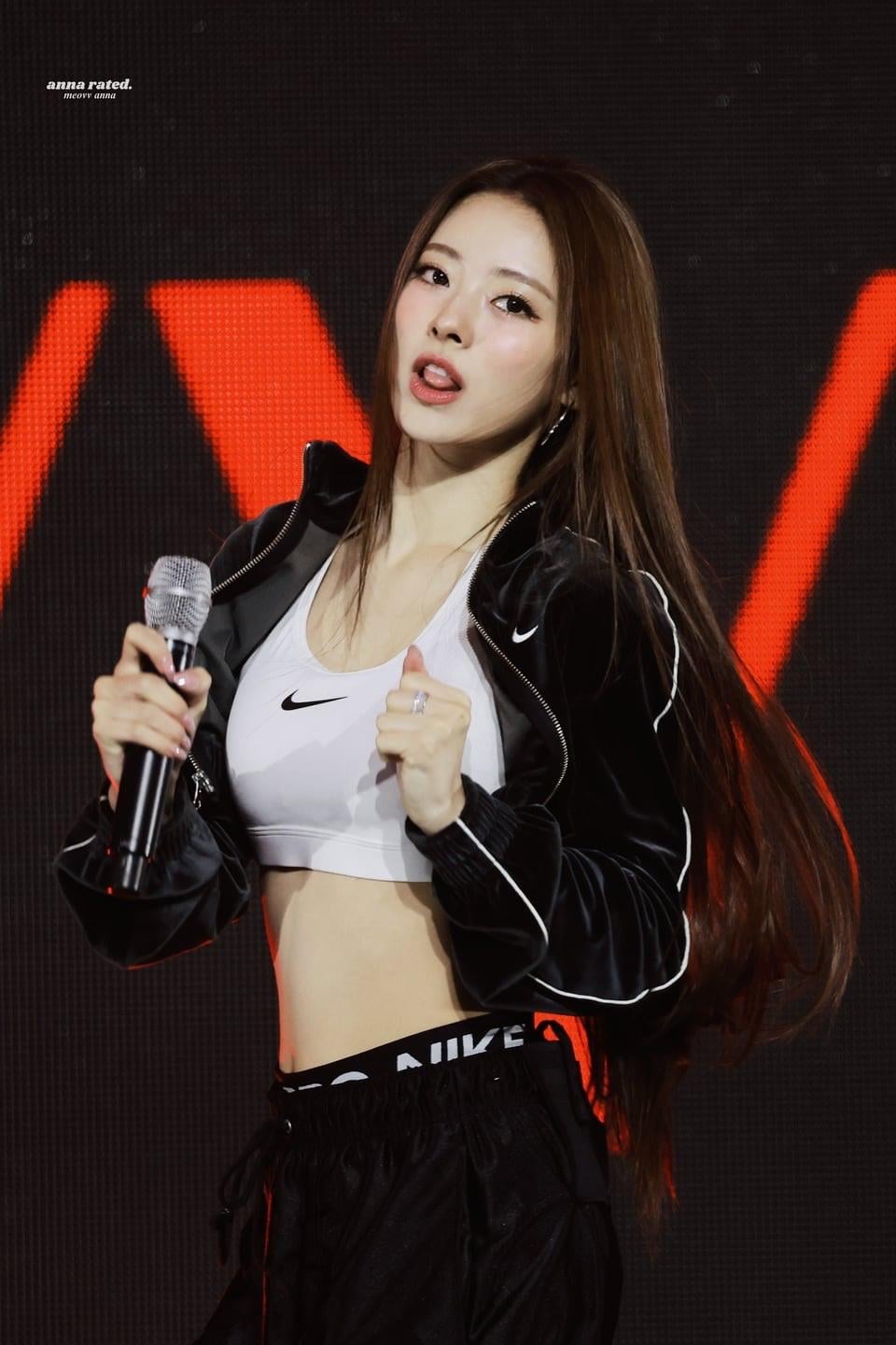 MEOVV - Anna - KPOP NSFW