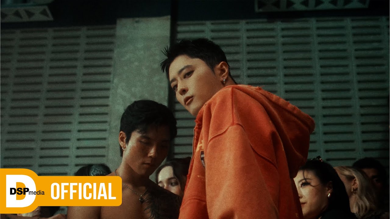 KARD (카드) - 'Touch' MV - KPOP NSFW