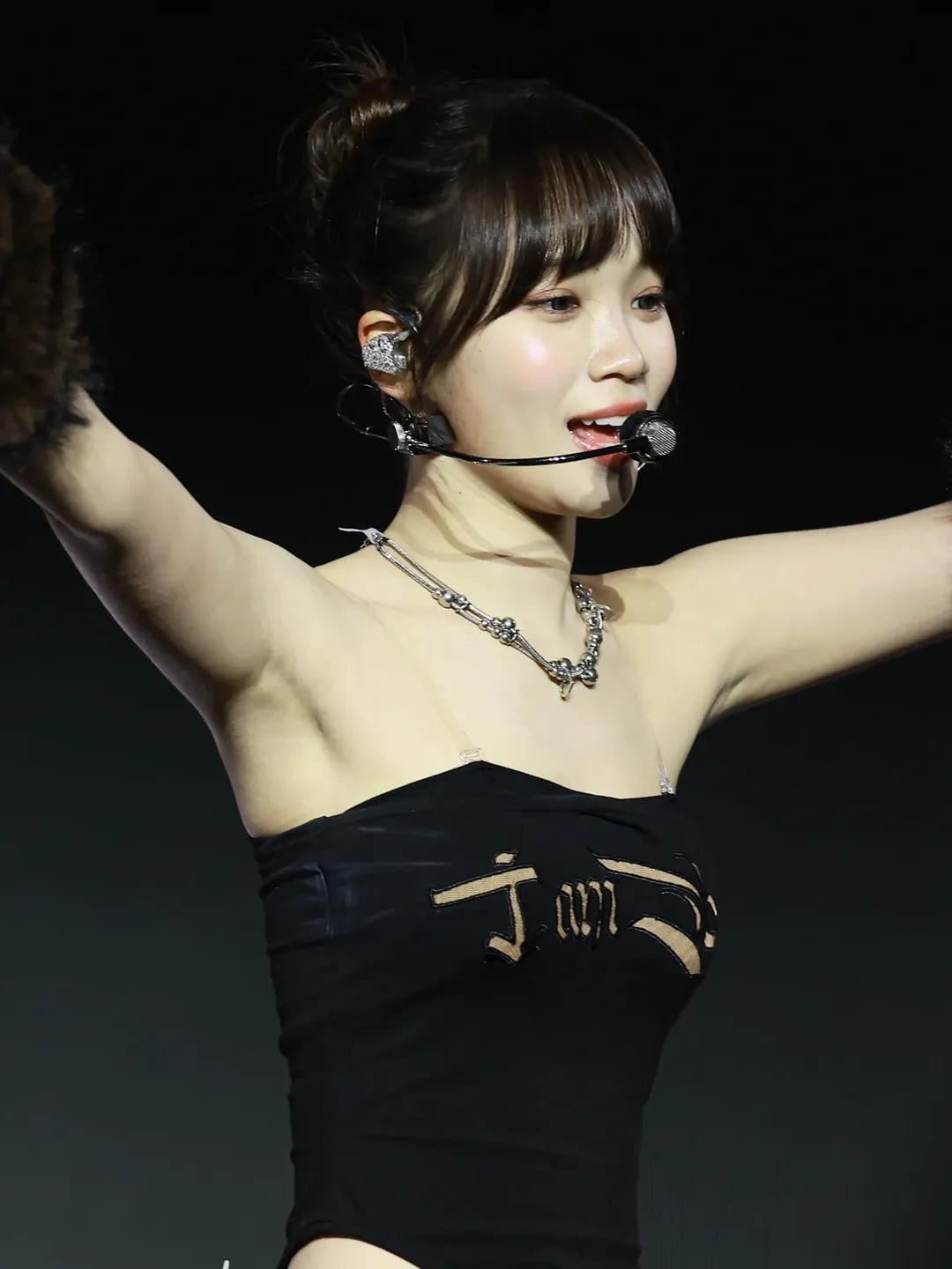 Le Sserafim Chaewon Kpop Nsfw